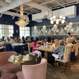 LITTLE HEN - Updated November 2024 - 1338 Photos & 694 Reviews - 4579 ...