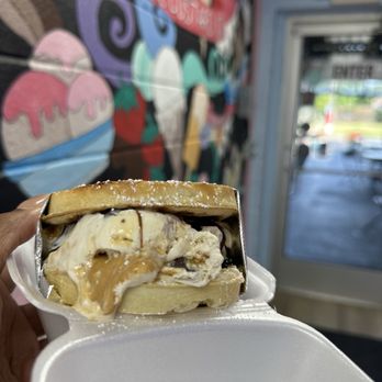 THE CUSTARD CO - Updated August 2025 - 232 Photos & 102 Reviews - 2801 ...