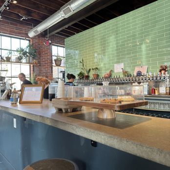 RAVELLO’S COFFEE - Updated December 2025 - 38 Photos & 21 Reviews - 883 ...