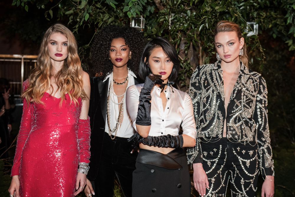 ALEX YARBER SALON - Updated April 2024 - 35 Photos - 1623 Veterans ...