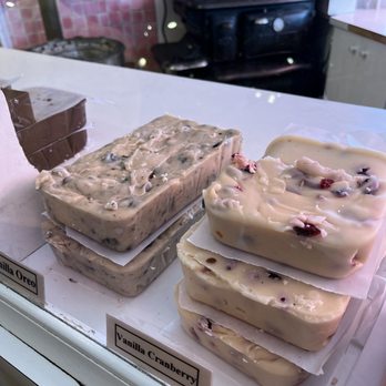 CHATHAM CANDY MANOR - Updated June 2025 - 105 Photos & 132 Reviews ...