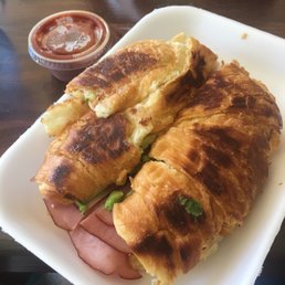 TROPIFRUIT 100% NATURAL JUICE BAR - Updated December 2025 - 264 Photos ...