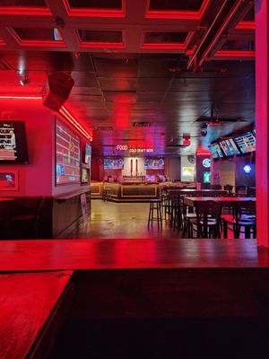 THIRSTY HORSE DANCE HALL & SALOON - Updated July 2024 - 133 Photos ...