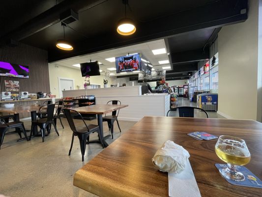 BODEGA ON BROADWAY - Updated December 2025 - 17 Photos & 22 Reviews ...