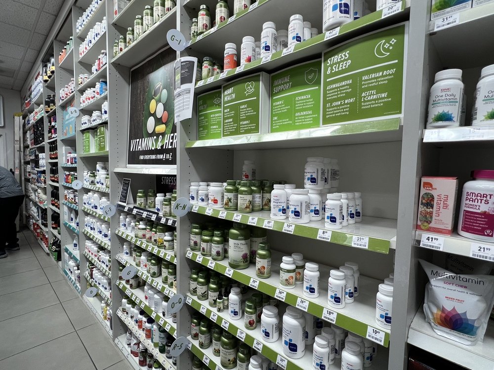 GNC - Updated July 2024 - 525 F.D. Roosevelt Ave, San Juan, Puerto Rico ...