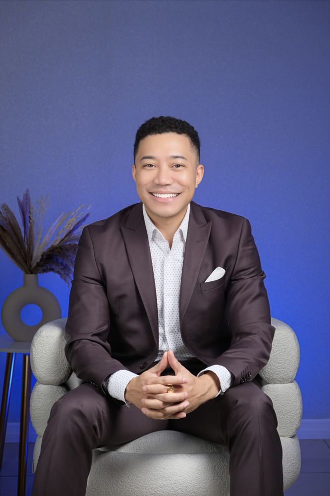 CELEBRITY PLASTICS BY MICHAEL KEYES, M D - Updated September 2025 - 14 ...