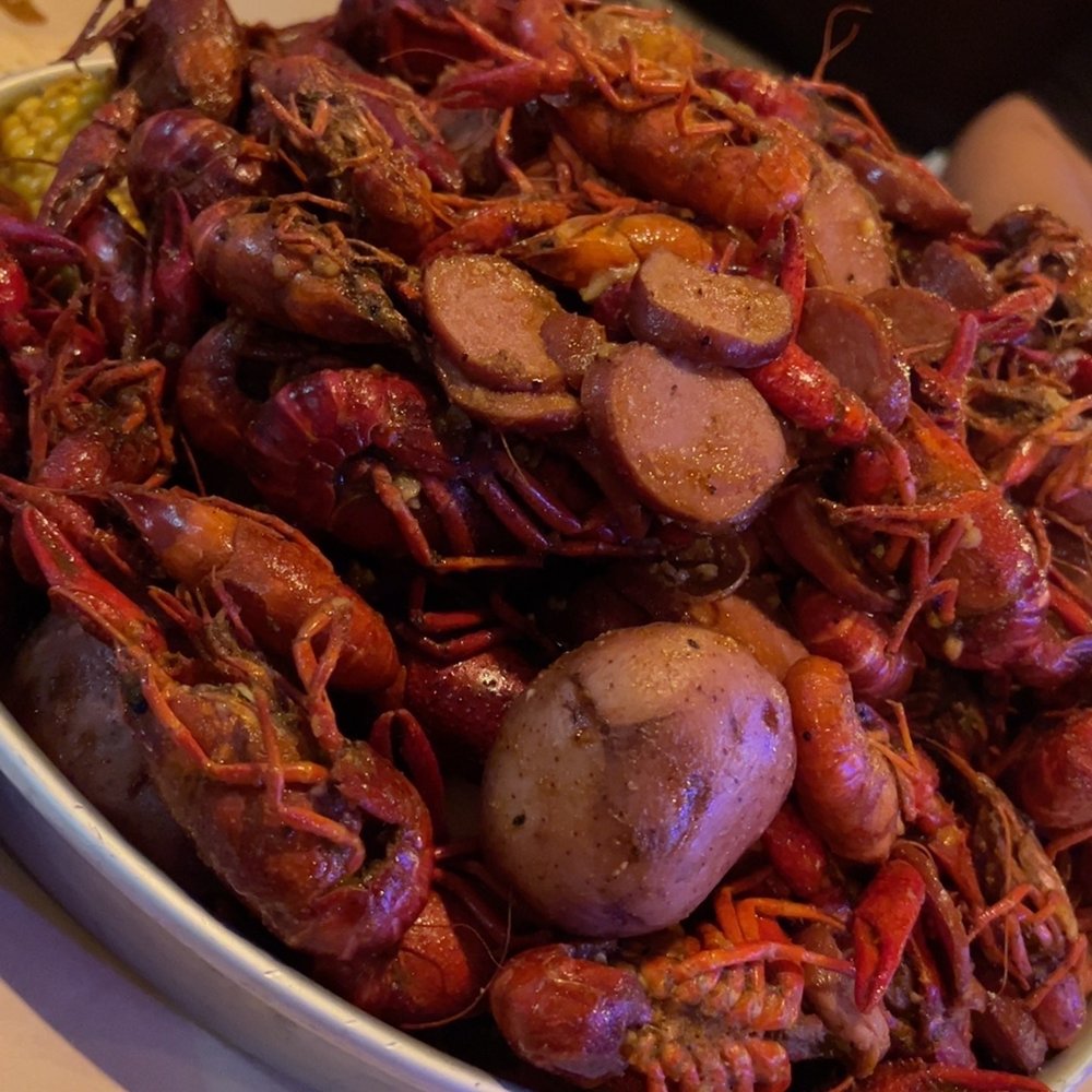 CRAFTY CRAB - Updated December 2025 - 123 Photos & 131 Reviews - 211 ...