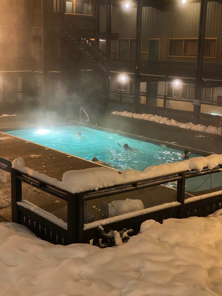 SILVER SKIS CHALET - Updated December 2025 - 21 Photos & 26 Reviews ...