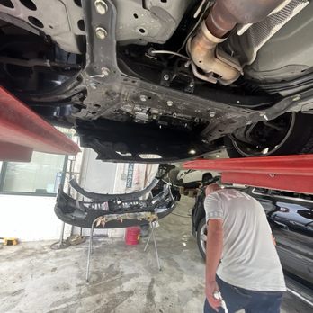 PRIME TIME COLLISION CENTER - Updated December 2024 - 413 Photos & 625 ...