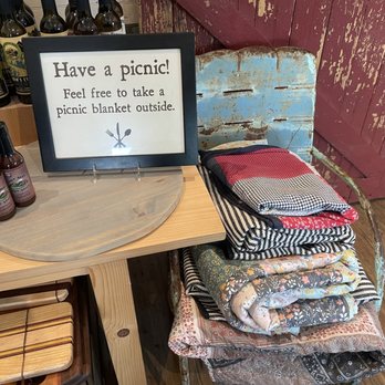 FEED CAFE - Updated September 2025 - 385 Photos & 292 Reviews - 1530 W ...