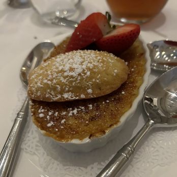 ASTOR COURT - Updated December 2025 - 208 Photos & 102 Reviews - 2 E ...