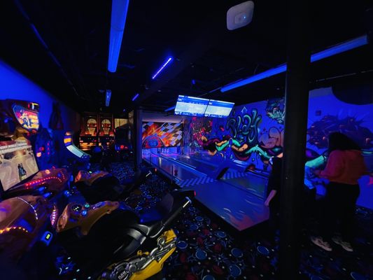 TEANECK SPEEDWAY - Updated December 2025 - 42 Photos - 545 Cedar Ln ...