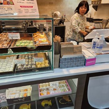 DELI MANJOO - Updated June 2025 - 590 Photos & 194 Reviews - 2825 S ...