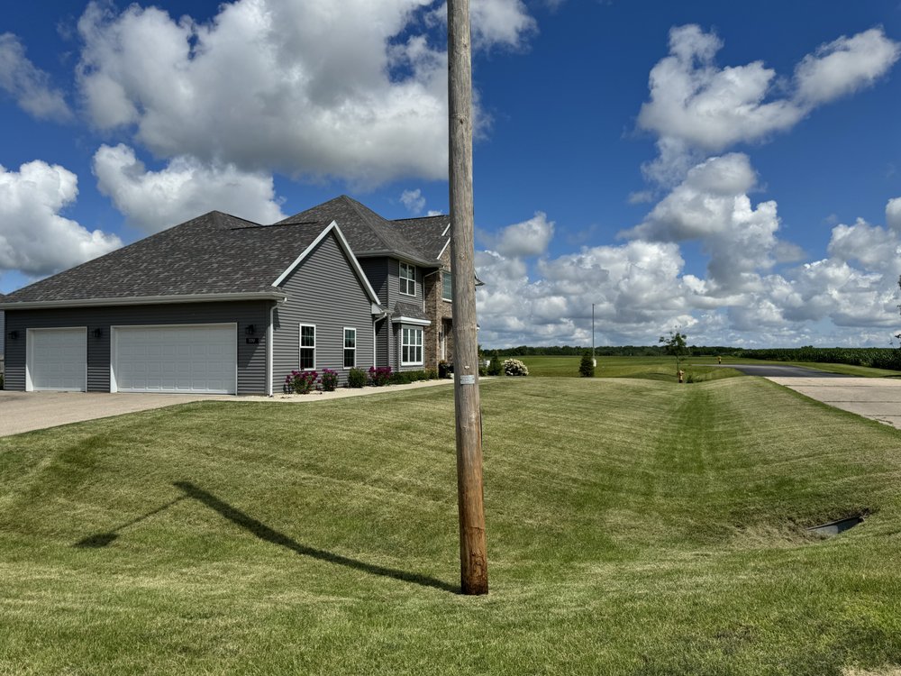 KICK GRASS LANDSCAPING - Updated October 2024 - Request a Quote ...