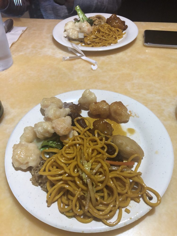 YOUNG-YOUNG CHINESE BUFFET - 38 Photos & 35 Reviews - Chinese - 1668 ...