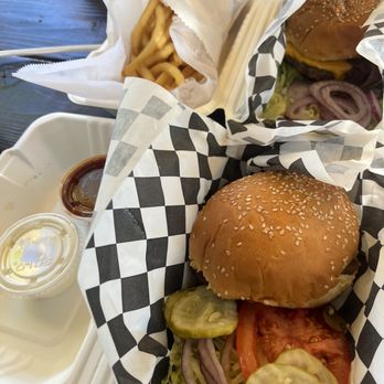 SUPERBURGER - Updated March 2025 - 307 Photos & 698 Reviews - 1501 4th ...