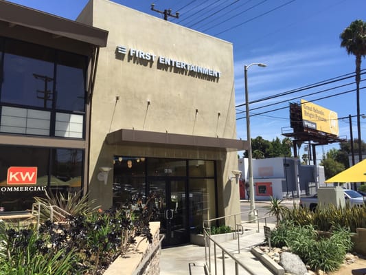 FIRST ENTERTAINMENT CREDIT UNION - Updated December 2025 - 14 Photos ...