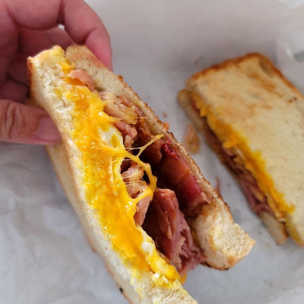 HAM ‘N SCRAM - Updated August 2025 - 1208 Photos & 2190 Reviews - 5871 ...