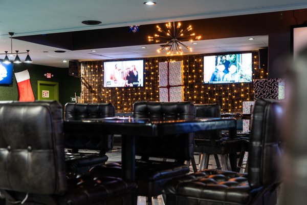 LONGSHOTS SPORTS BAR - Updated December 2025 - 13 Photos & 23 Reviews ...