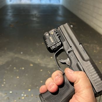 THE GUN SHOP - Updated December 2025 - 17 Photos & 125 Reviews - 44633 ...