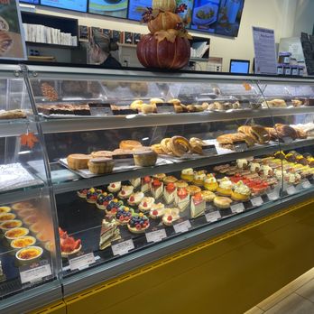 BONJOUR FRENCH BAKERY CAFE - Updated February 2025 - 523 Photos & 130 ...