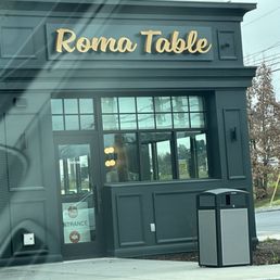 ROMA TABLE - Updated December 2025 - 215 Photos & 192 Reviews - 1503 ...