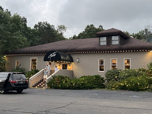 TIMOTHY’S RESTAURANT - Updated January 2026 - 222 Photos & 350 Reviews ...