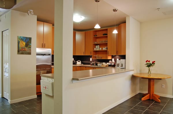 TRIUMF HOUSE - Updated January 2026 - 11 Photos - 5835 Thunderbird ...