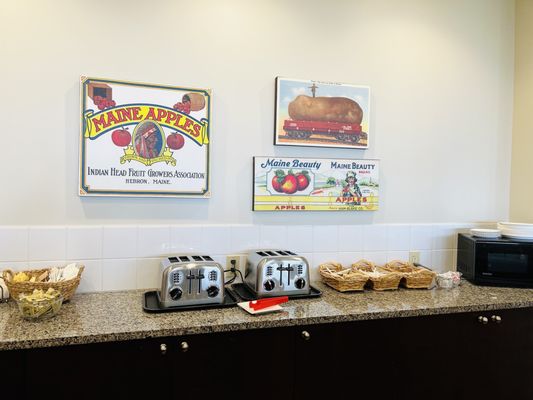 BELFAST HARBOR INN - Updated December 2025 - 51 Photos & 41 Reviews ...