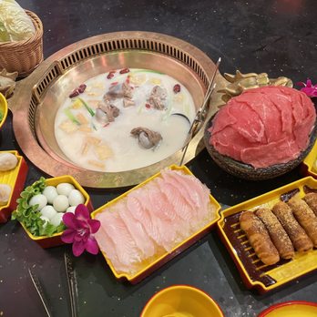 WEI SHU WU HOTPOT - Updated October 2025 - 413 Photos & 114 Reviews ...