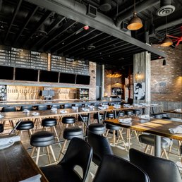 FINNEYS CRAFTHOUSE - PORTER RANCH - Updated December 2025 - 1530 Photos ...