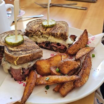 DAY MAKER HALF DAY CAFE - Updated June 2025 - 274 Photos & 86 Reviews ...