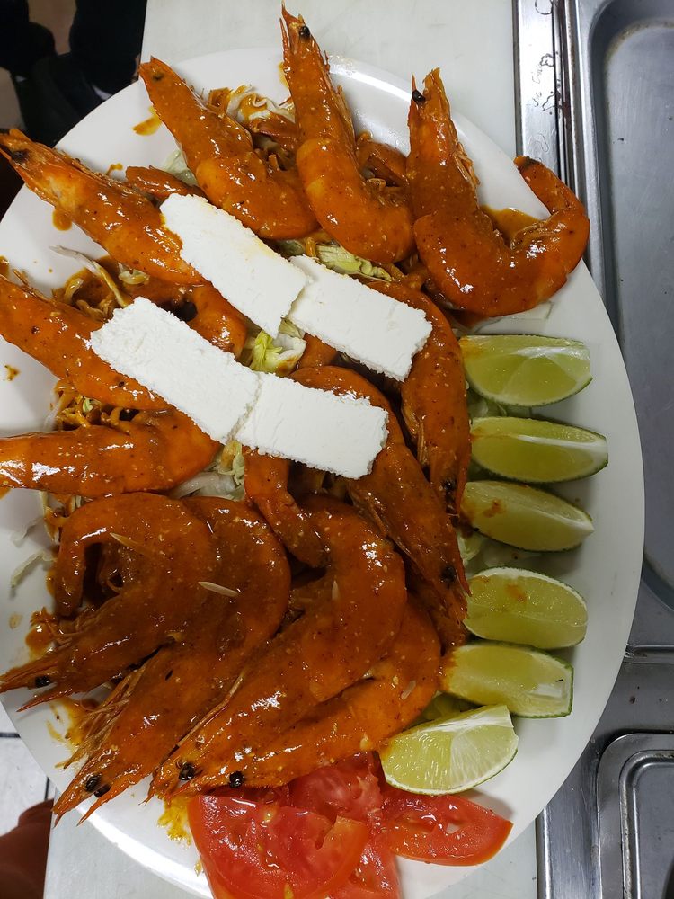 LOS PAPAGALLOS - Updated November 2025 - 52 Photos & 13 Reviews - 273 ...