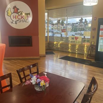 CHICAGOS CHICKEN SHACK - BROADVIEW - Updated December 2025 - 45 Photos ...
