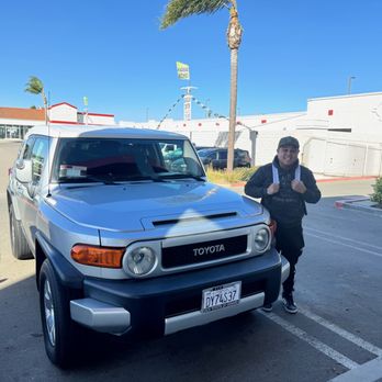 DCH TOYOTA OF OXNARD - Updated March 2025 - 239 Photos & 954 Reviews ...