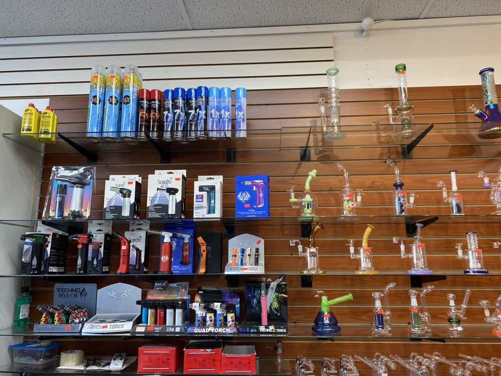 GARDNER PARK VARIETY - Updated September 2025 - 52 Photos - 44 Margin ...