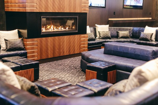 ENCORE SUITE - Updated October 2025 - 19 Photos - 800 Griffiths Way ...