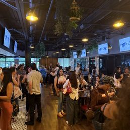 ODDS BAR & BISTRO - Updated July 2025 - 95 Photos & 36 Reviews - 1401 S ...