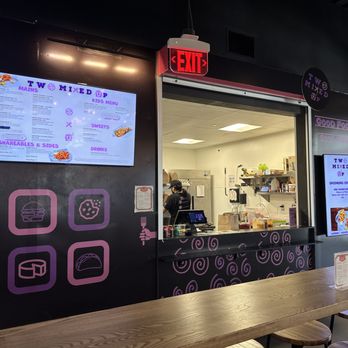 TWO MIXED UP - Updated October 2025 - 69 Photos & 32 Reviews - 520 N ...