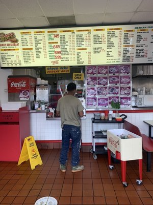 MANDO’S FAMILY RESTAURANT - 86 Photos & 127 Reviews - 6483 N Figueroa ...