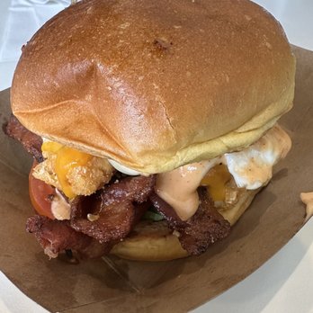 THE FLYING YOLK - Updated June 2024 - 686 Photos & 819 Reviews - 2902 Tapo Canyon Rd, Simi ...