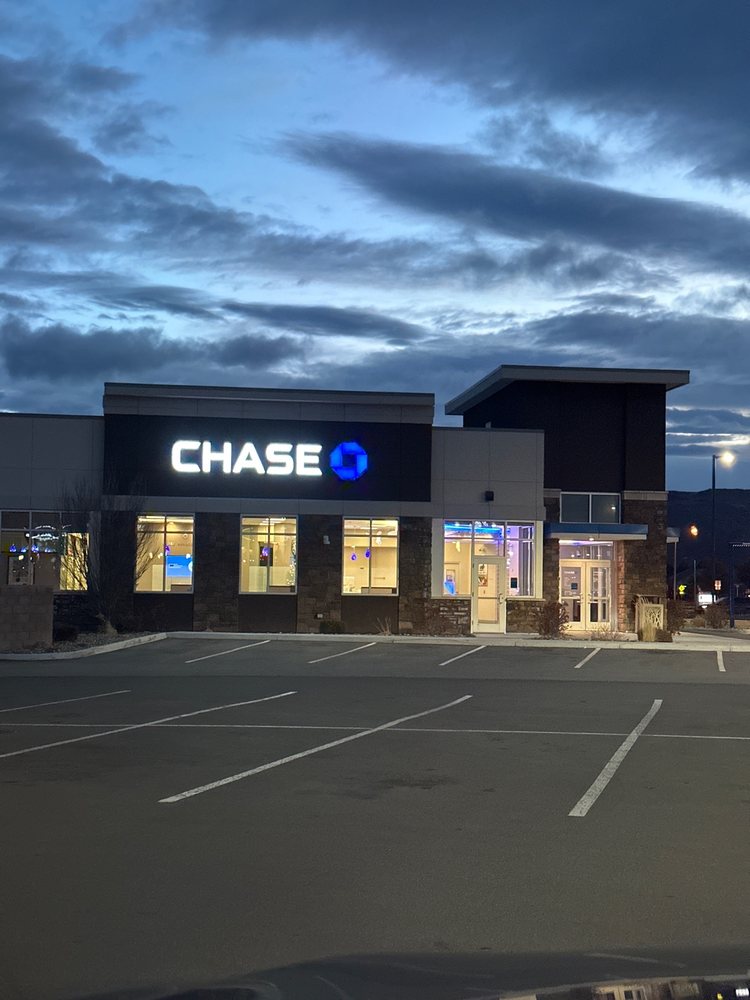 CHASE BANK - 10 Photos & 17 Reviews - 597 S Meadows Pkwy, Reno, Nevada ...