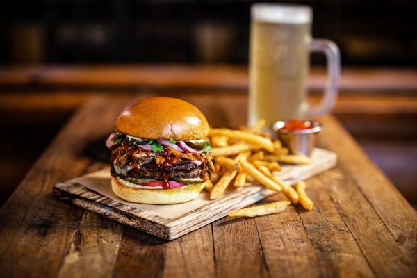 SALT FACTORY PUB - Updated April 2025 - 179 Photos & 215 Reviews - 6000 ...