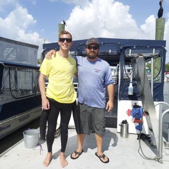 FUN 2 DIVE MANATEE TOURS - Updated January 2026 - 413 Photos & 236 ...