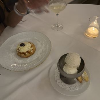 CICALA AT THE DIVINE LORRAINE - Updated December 2025 - 221 Photos ...