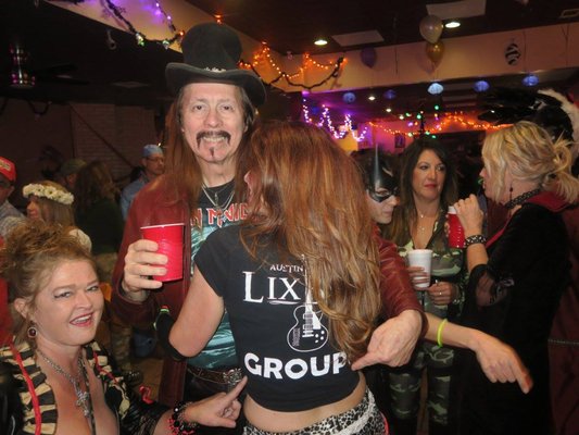 THE RED ROSE - Updated December 2025 - 34 Reviews - 3615 S Congress Ave ...