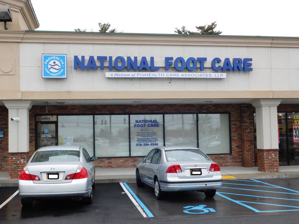 OPTUM PODIATRY - GARDEN CITY - Updated May 2025 - 11 Reviews - 2403 ...