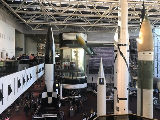 AIR AND SPACE MUSEUM ALBERT EINSTEIN PLANETARIUM - 70 Photos & 28 ...