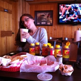 CENTER POINT BARBECUE - Updated September 2025 - 223 Photos & 283 ...