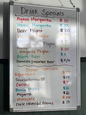 DOS BOTELLAS | 20 Photos & 21 Reviews - 3427 Broadway St, American ...